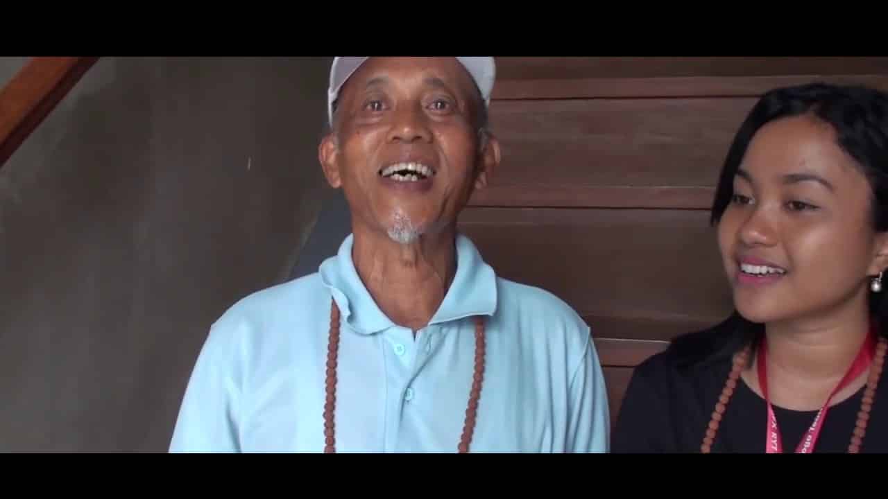 5 Star Review by Pak Ari, Miss Ari, and Kadek | YogaFX